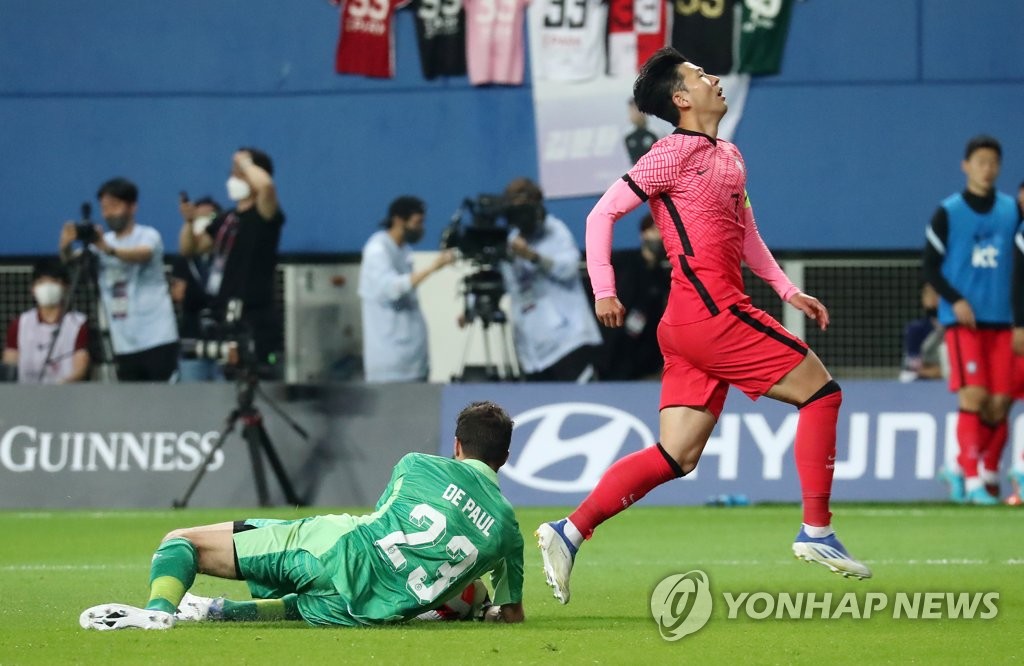 간발의 차이 연합뉴스
