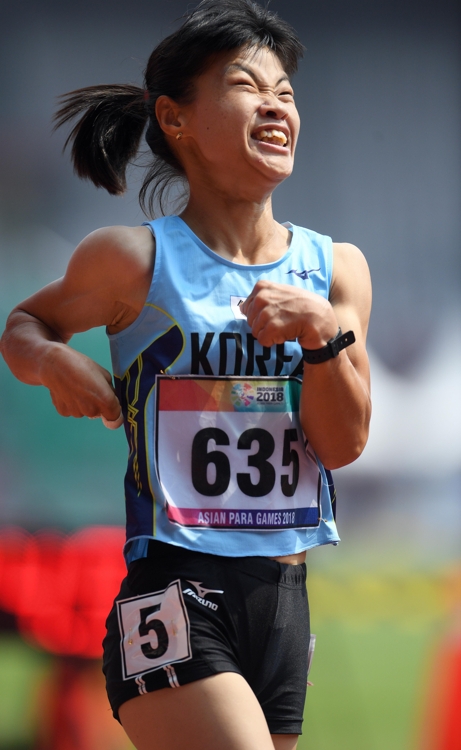 전민재, 장애인AG 100m '금빛 질주'…2관왕 2연패 달성 | 연합뉴스