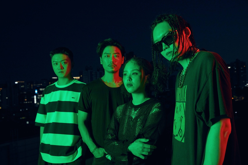 밴드 아도이 "팬데믹 속에서 만든 변곡점 같은 앨범" | 연합뉴스