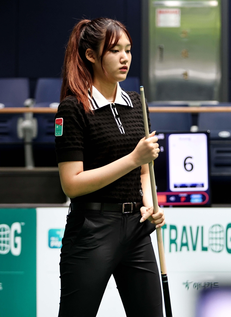 19세 신예 권발해, 여자당구 최다승 스롱 피아비 꺾고 16강행 | 연합뉴스