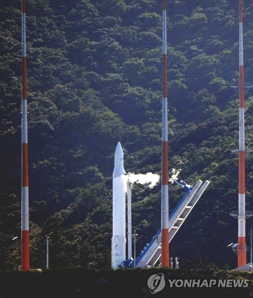 발사 기다리는 나로호 | 연합뉴스