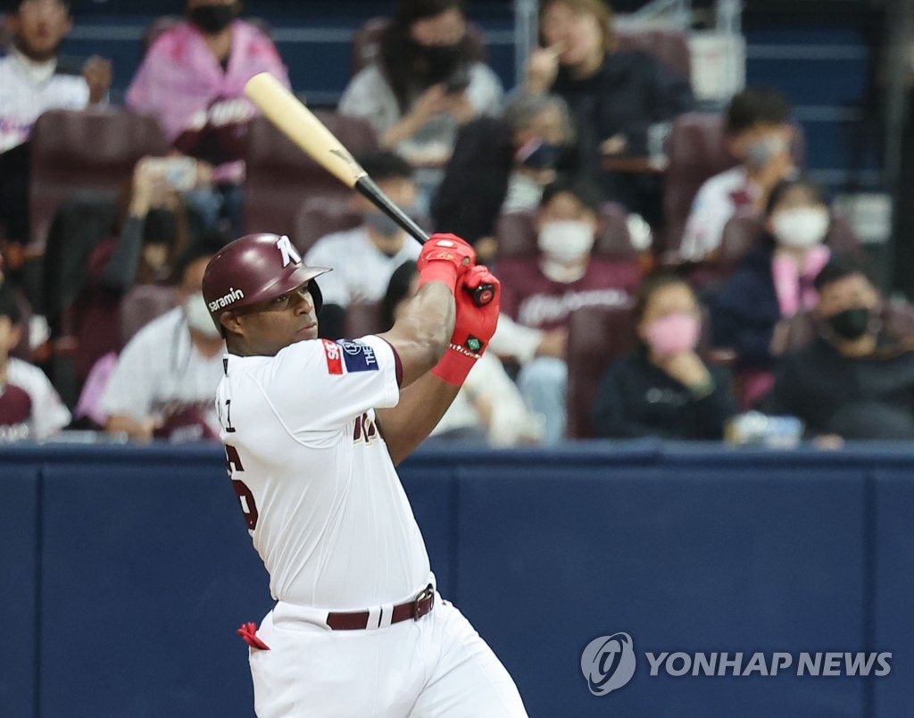KBO Postseason: Kiwoom Heroes vs. KT Wiz | Yonhap News Agency