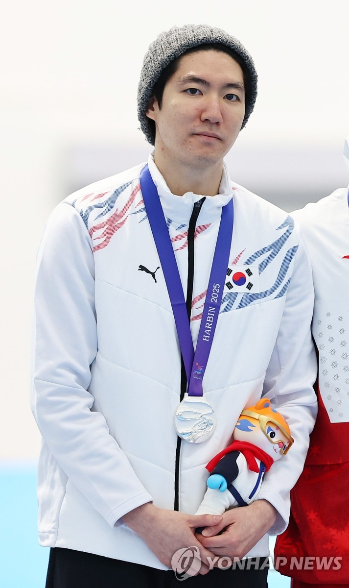 차민규, 하얼빈 AG 빙속 1000m 은메달 | 연합뉴스